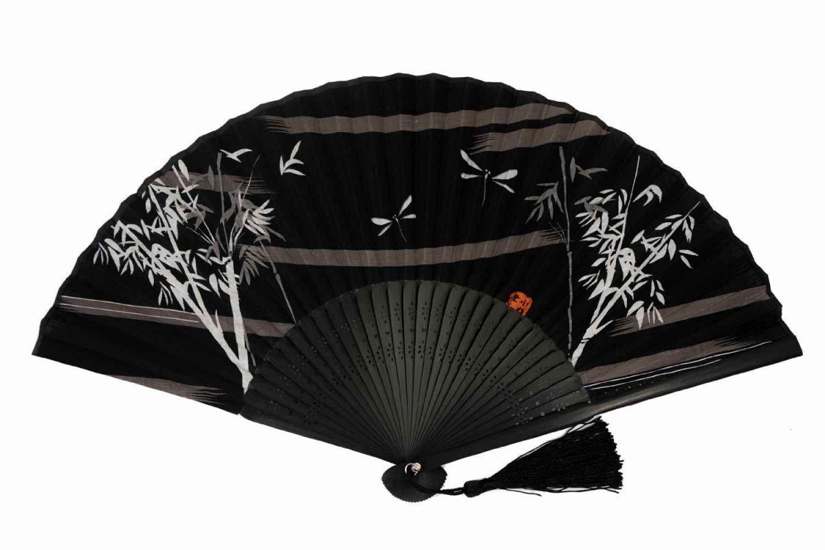 Japanese Hand Fans | Decor and Crafting Ideas | Kyuhoshi