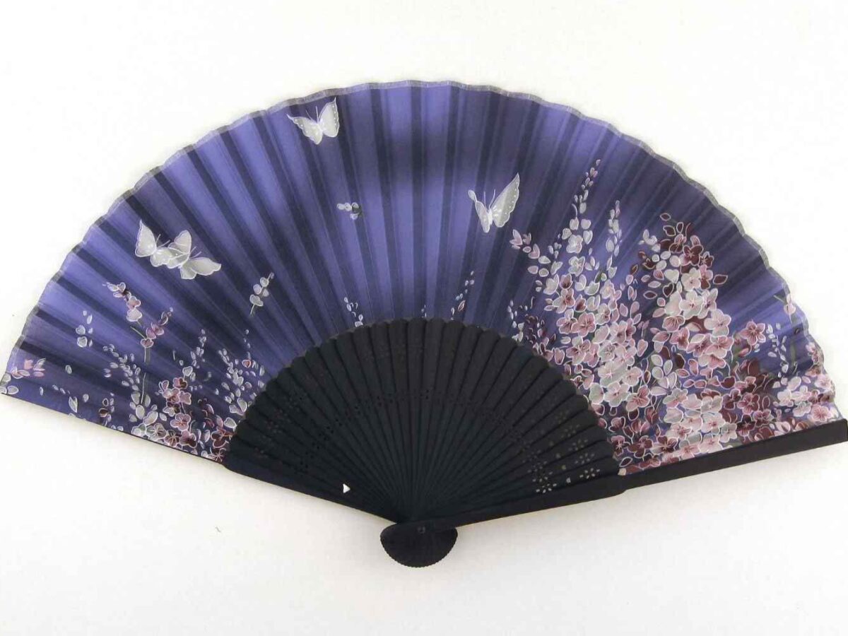 The History And Meaning Of Traditional Chinese Folding Fans Handmade 