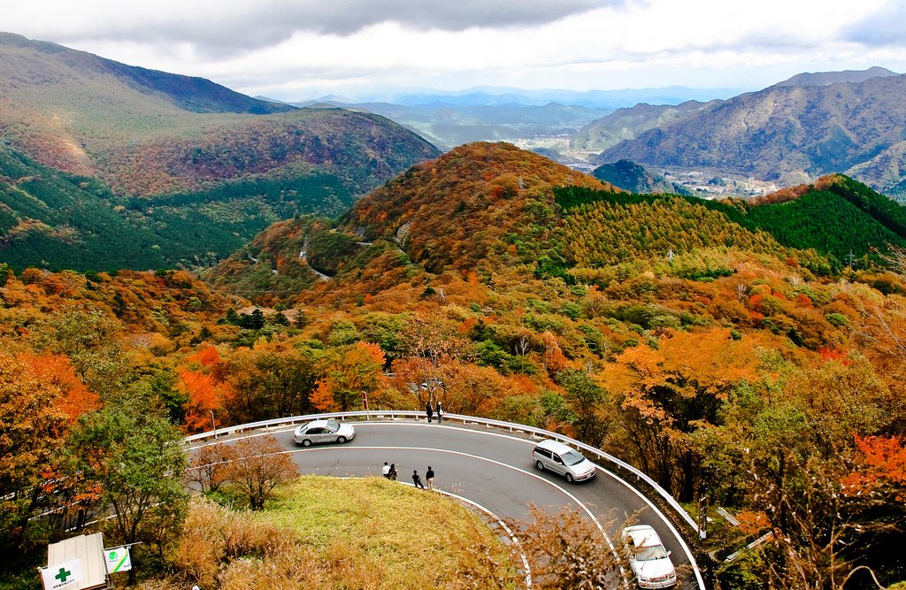 irohazaka_winding_road_autumn_colors_nikko | Kyuhoshi