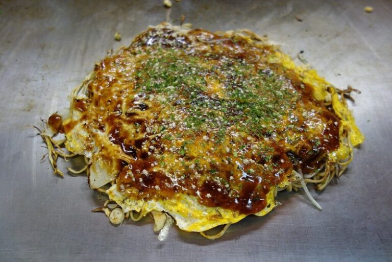 What to Eat in Tokyo | Tokyo Food Guide | Kyuhoshi